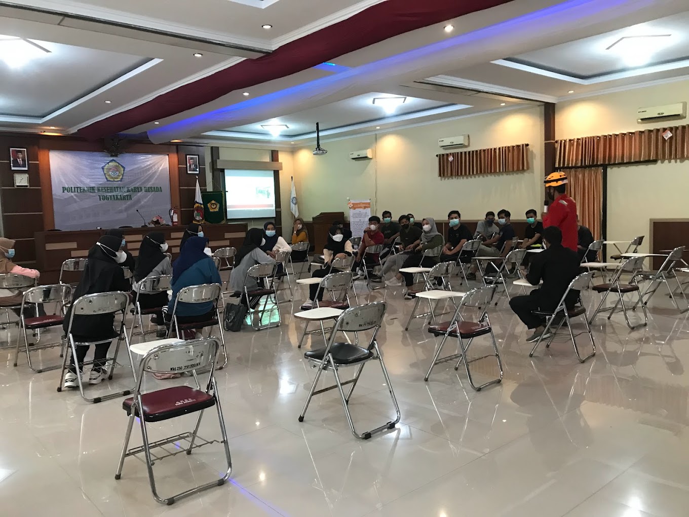 Maukuliah Politeknik Kesehatan Karya Husada Yogyakarta